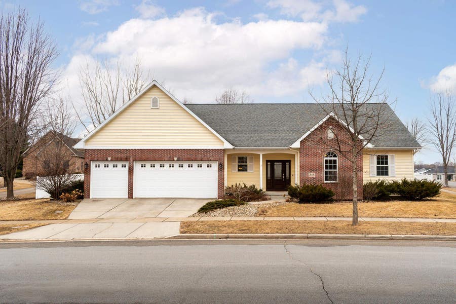 Madison - Active Listings | Restaino & Associates